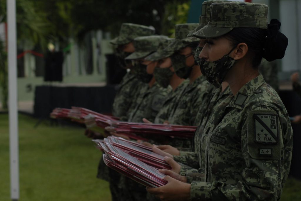 SMN: 103 jóvenes “encuadrados” obtienen su cartilla liberada en Yucatán ...