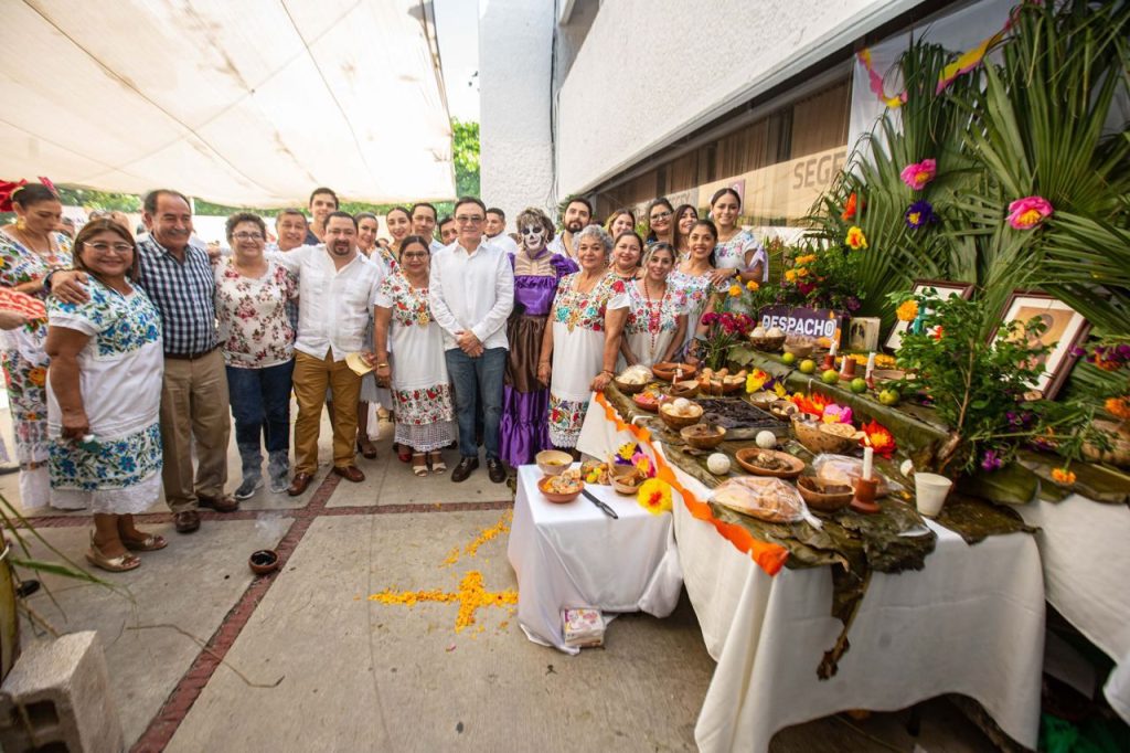 SEGEY: instalan altares de Janal Pixan en memoria de personajes ...